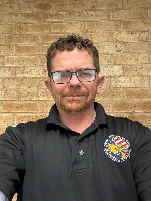 Roofers 20 | Officers & Staff